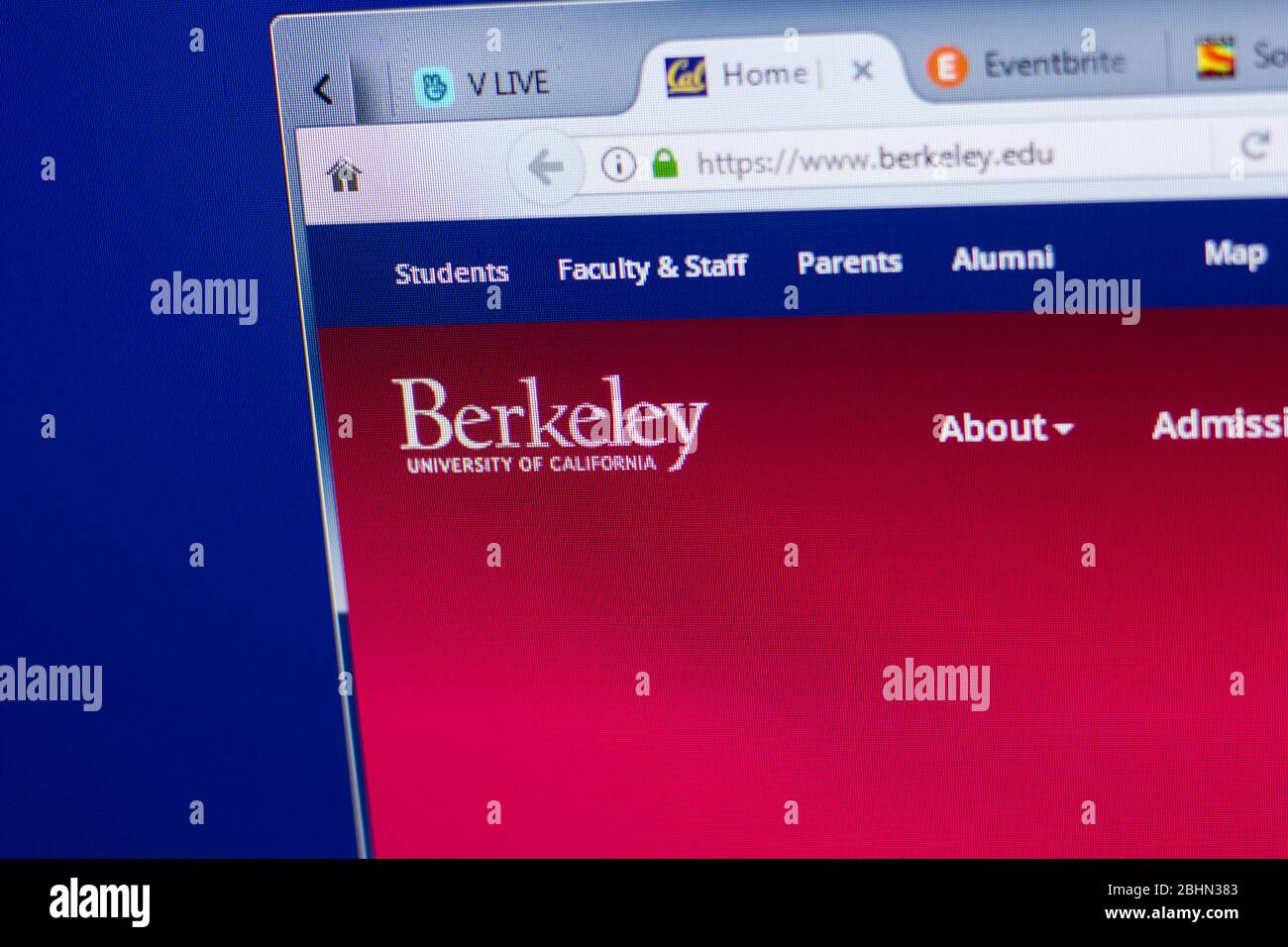 University sign berkeley university california hi-res stock photography ...