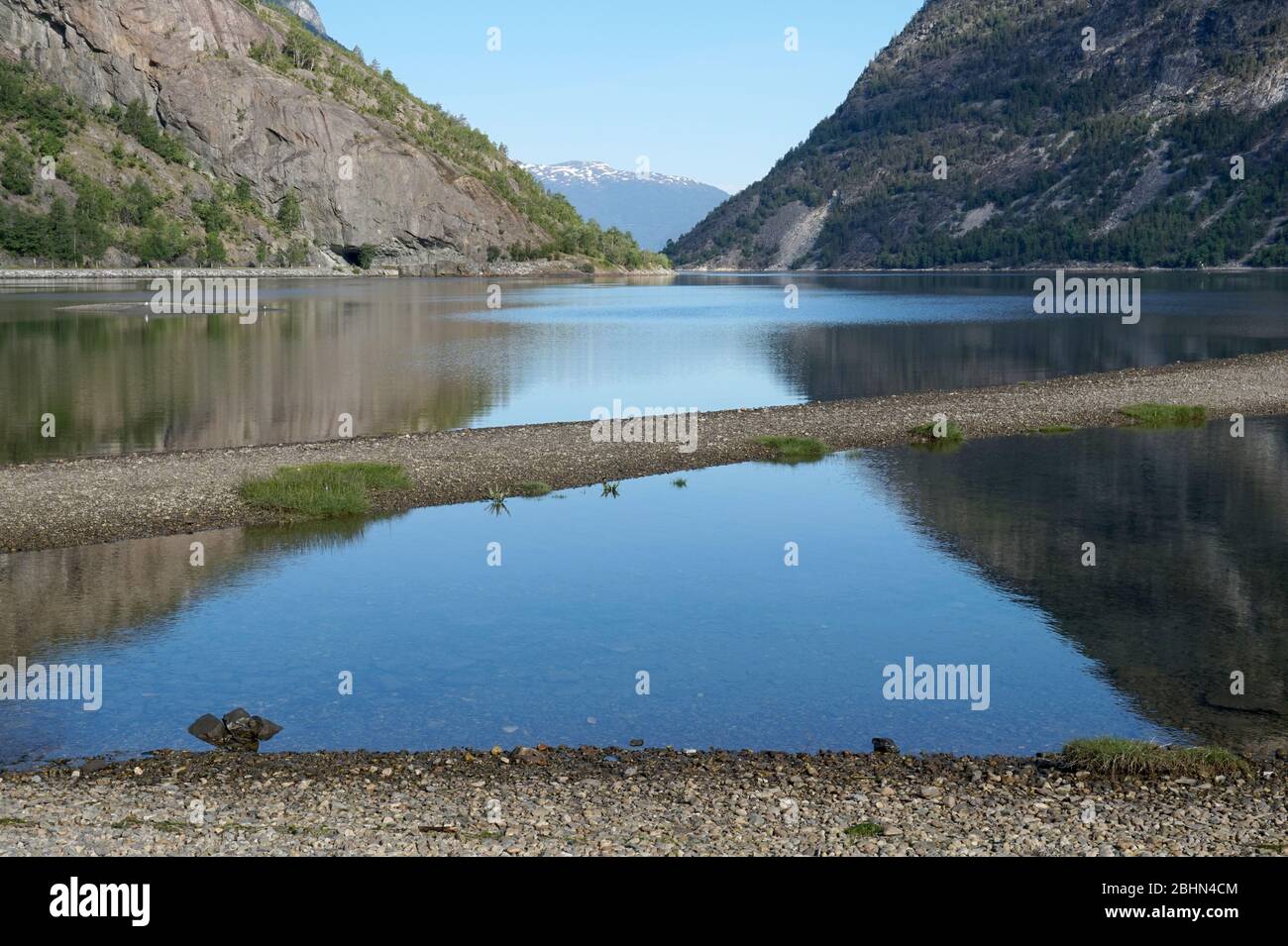 Fiord mountains hi-res stock photography and images - Alamy