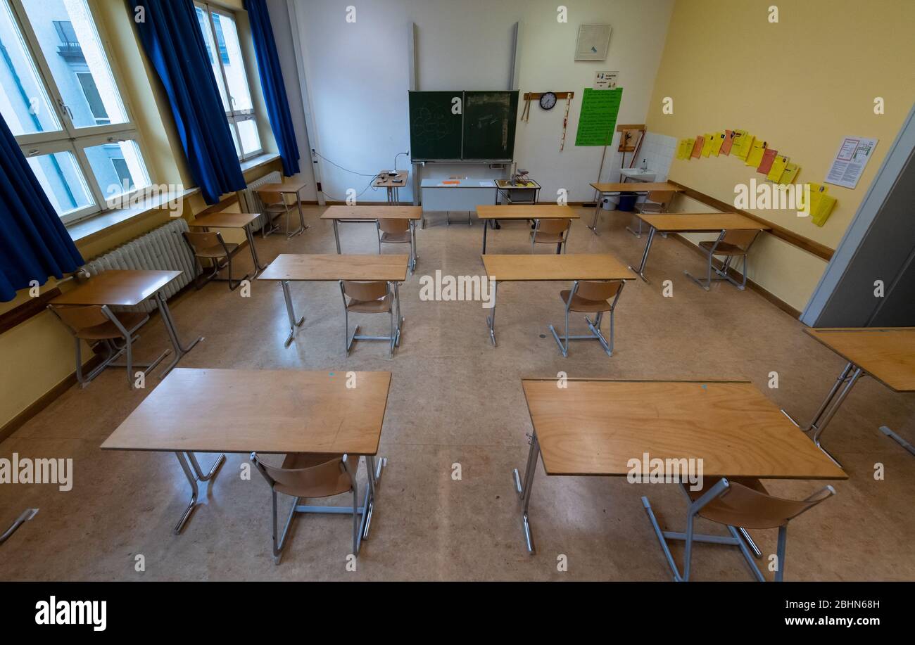 Munich, Germany. 27th Apr, 2020. The desks are placed in a classroom in ...