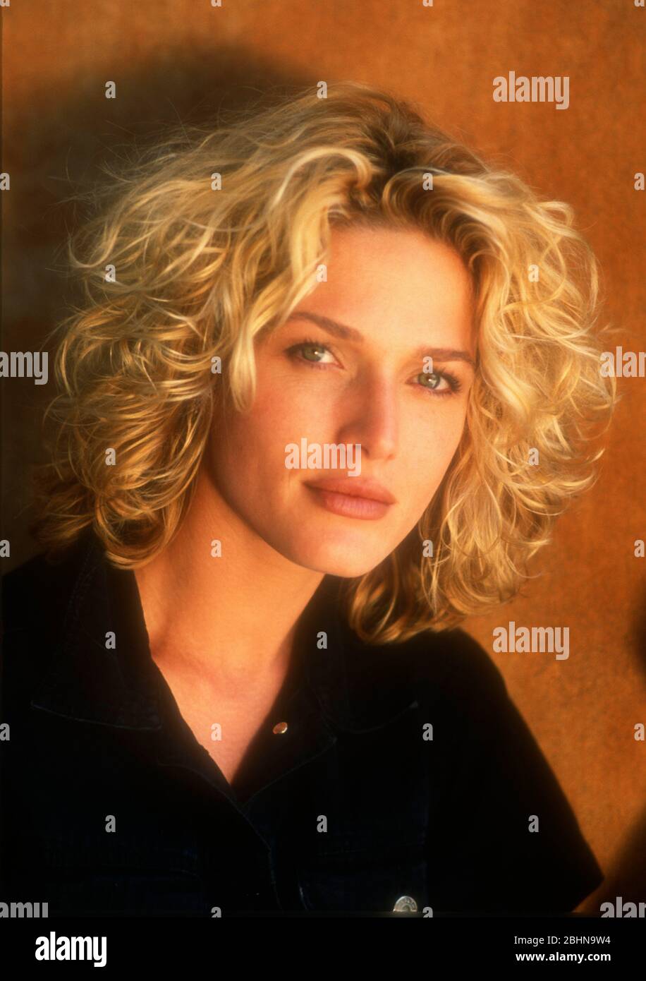Shawn Huff Actress 60 Photos - Moonagedaydream.film