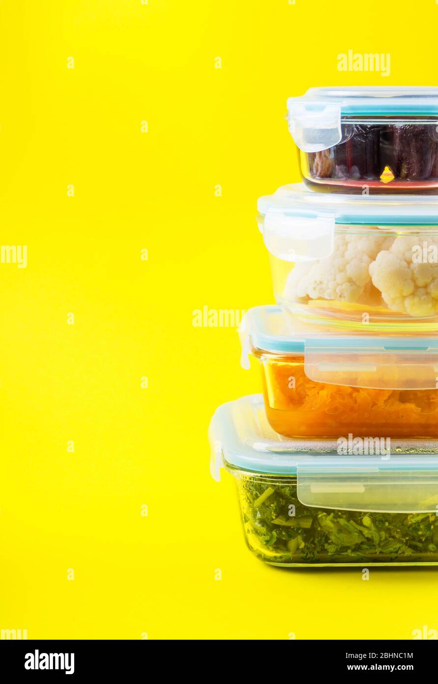 Stack of airtight glass containers with cooked food Stock Photo - Alamy