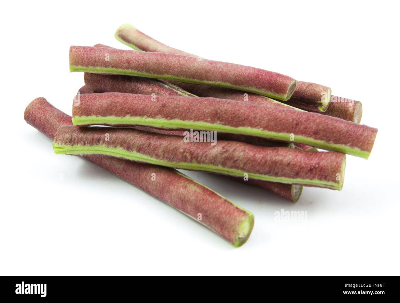 Purple beans plant Cut Out Stock Images & Pictures - Alamy