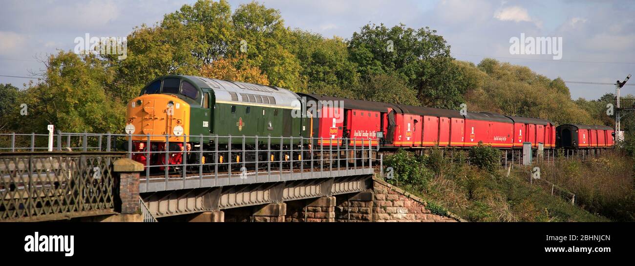 Preserved Class 40 locomotive D306 at Nene Valley Railway, Wansford ...