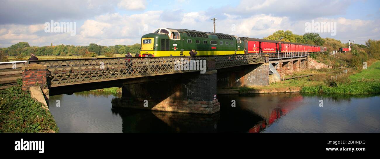 Class 55 deltic diesel locomotive hi-res stock photography and images ...