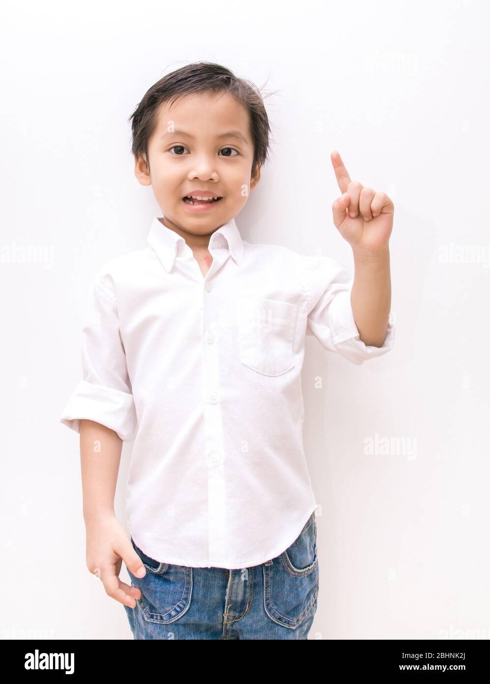 kid asia boy showing the number one with hand Stock Photo - Alamy