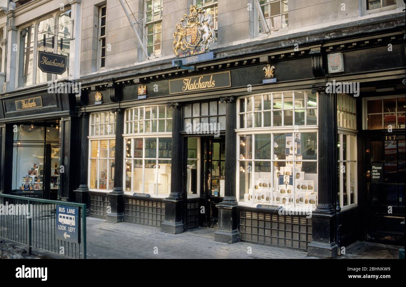 Hatchards bookshop piccadilly hi-res stock photography and images - Alamy