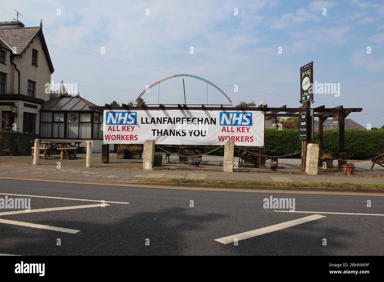 Support tributes to the NHS key workers in wales Stock Photo - Alamy