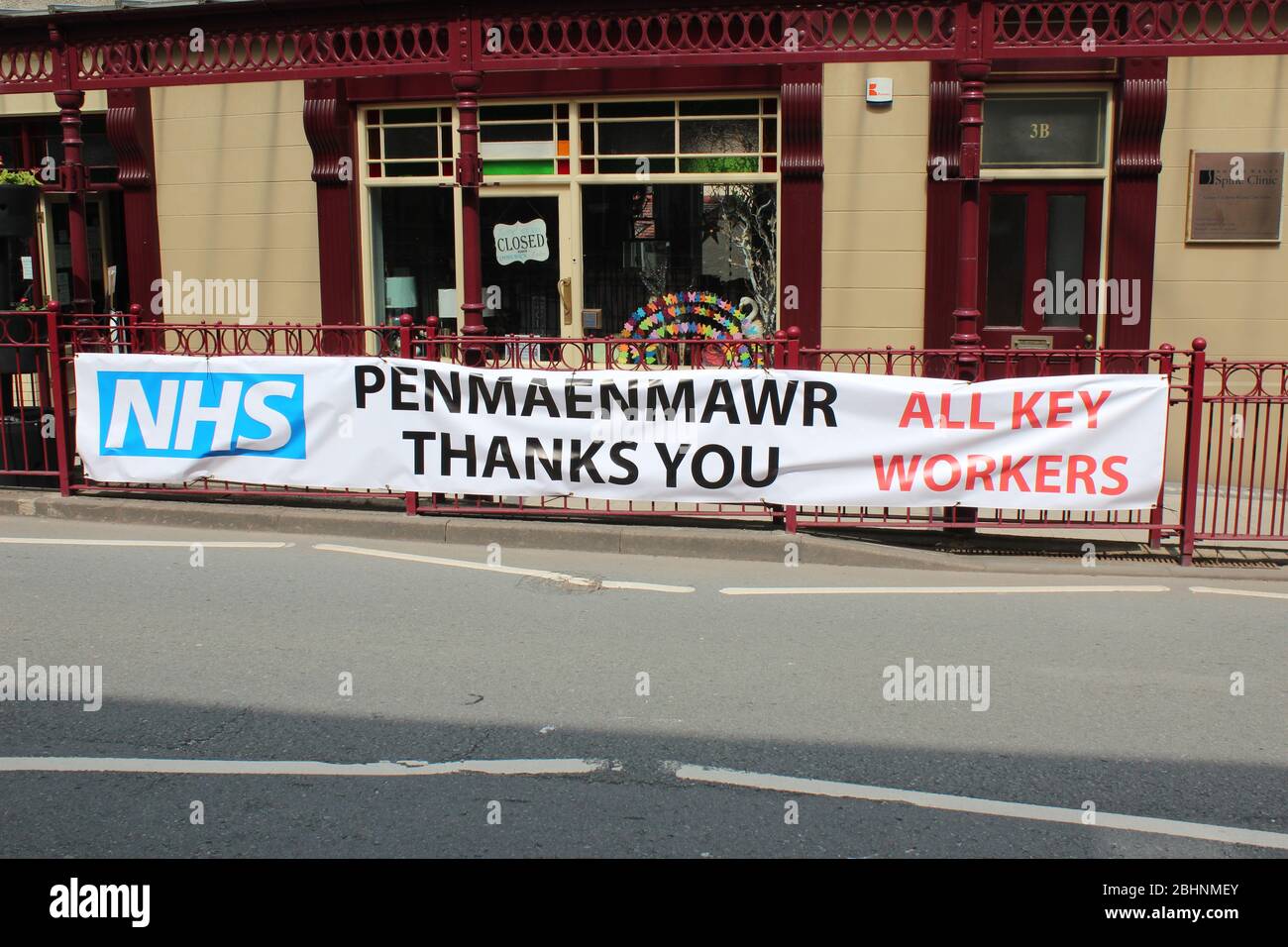 Support tributes to the NHS key workers in wales Stock Photo - Alamy