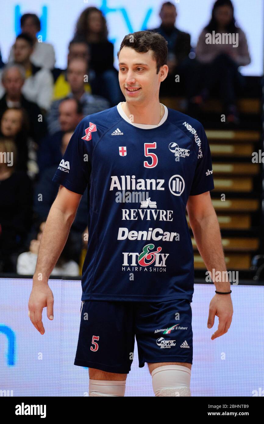 Marco izzo 05 allianz milano hi-res stock photography and images - Alamy