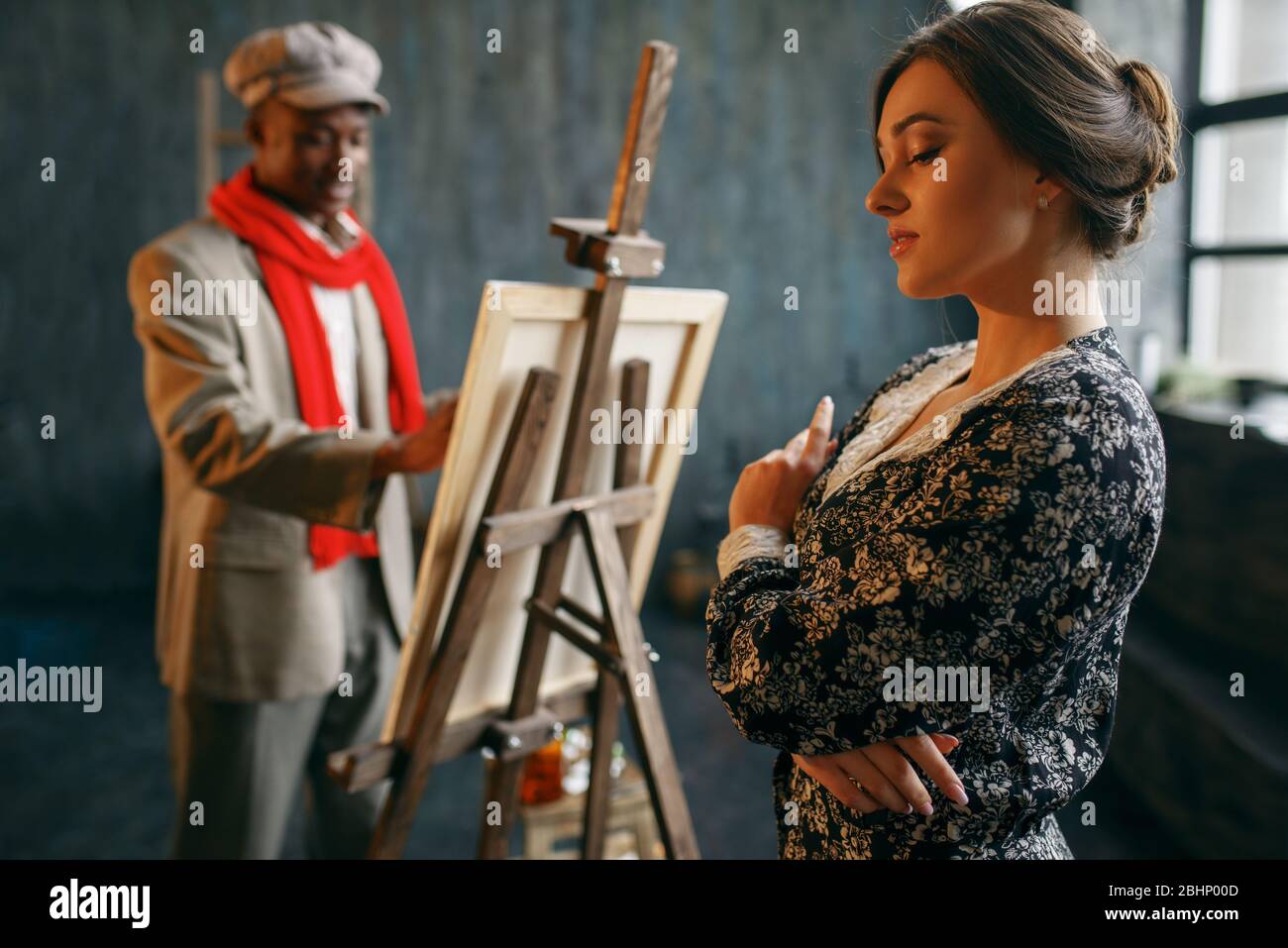Female painter model hi-res stock photography and images - Alamy