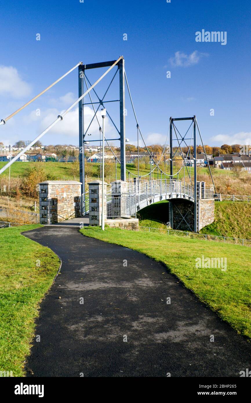 Bridge carrying cycle route hi-res stock photography and images - Alamy