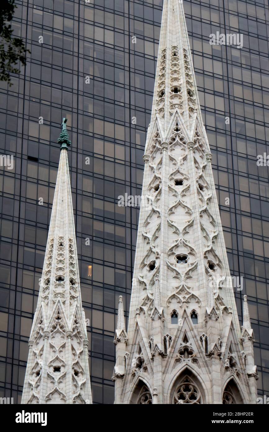 Spire spires steeple steeples hi-res stock photography and images - Alamy