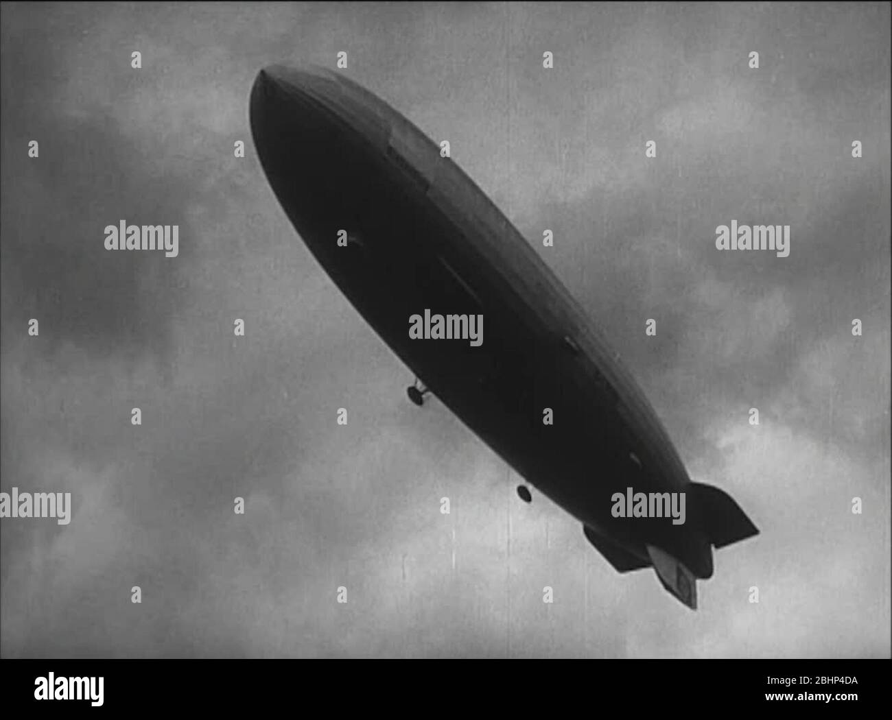 Lz airship hi-res stock photography and images - Alamy