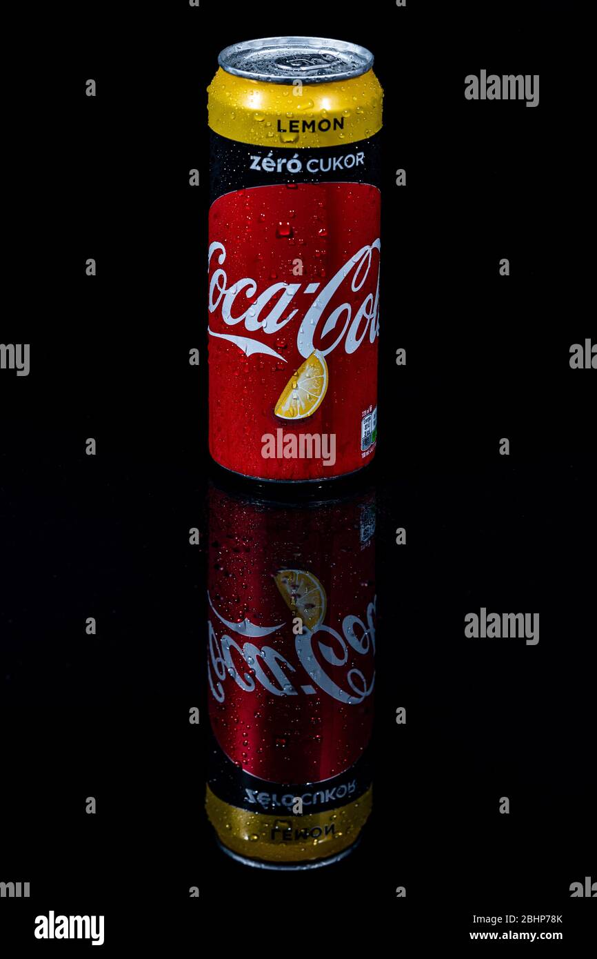 Coca cola can black background hi-res stock photography and images - Alamy