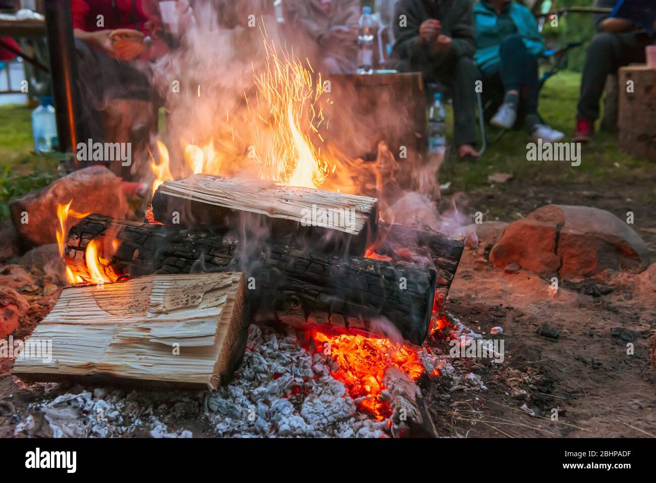Active fireplace hi-res stock photography and images - Alamy