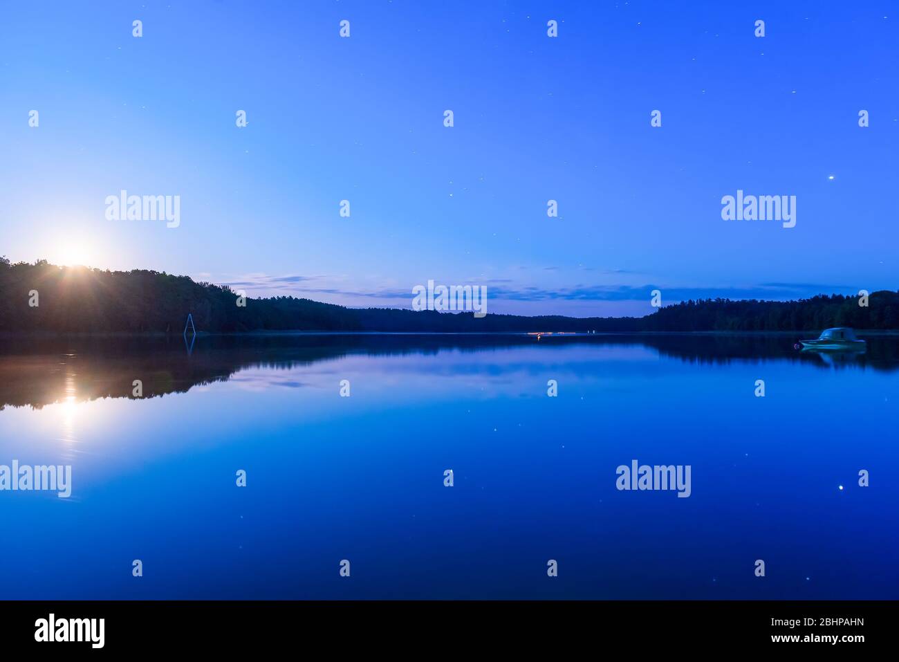Sky at night landscape reflection nature tourism light hi-res stock ...