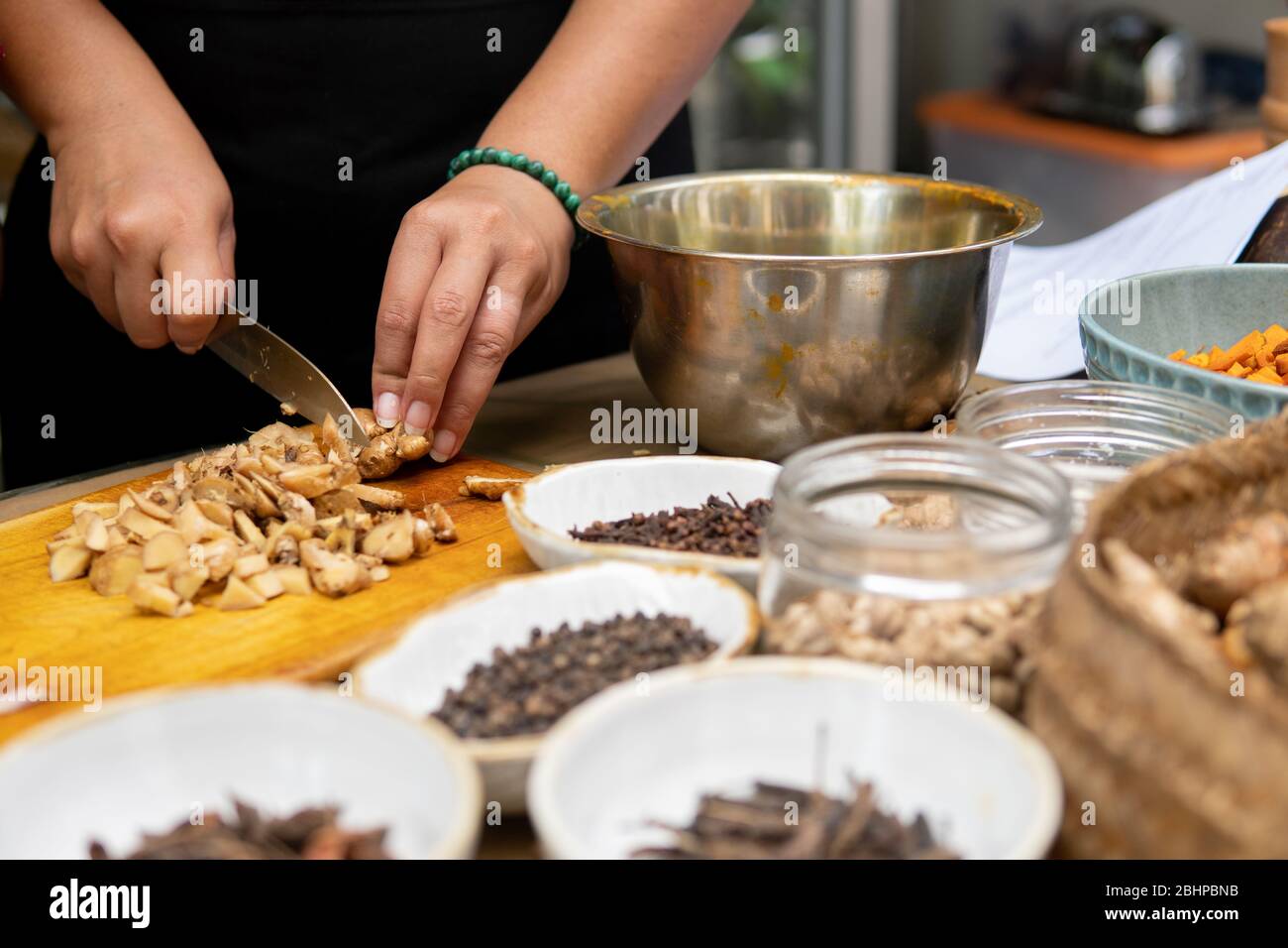 Drink jamu indonesian traditional hi-res stock photography and images ...