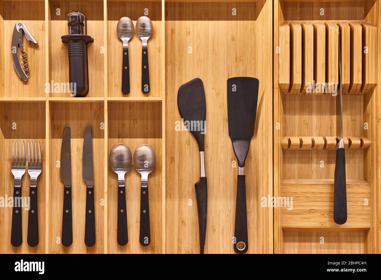 Minimalist kitchen tools hi-res stock photography and images - Alamy