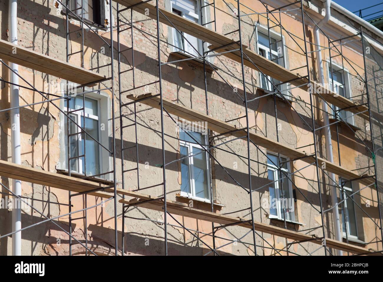 Tone scaffolding hi-res stock photography and images - Alamy