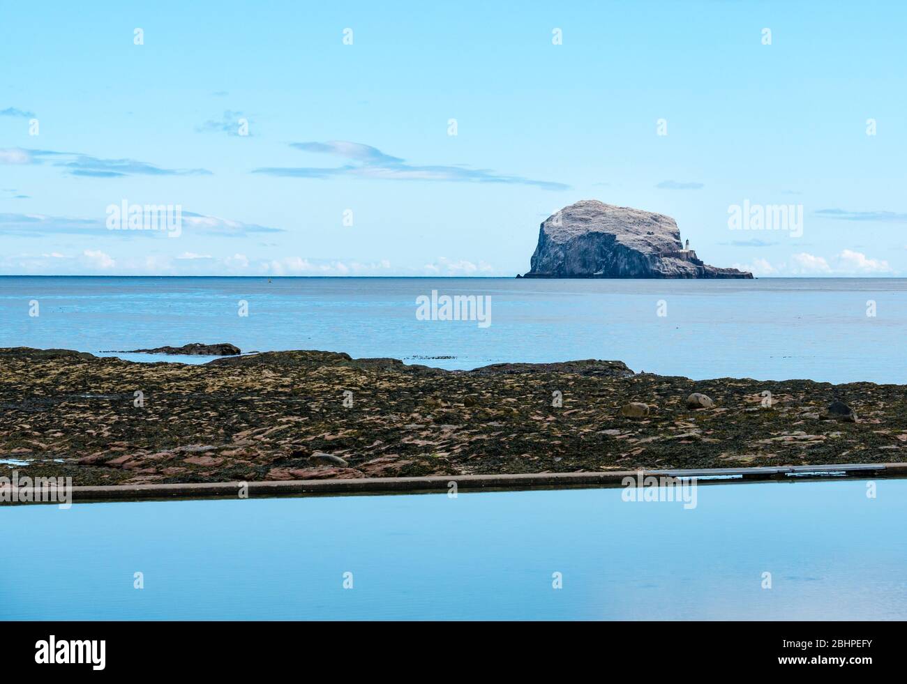 Tidal beaches hi-res stock photography and images - Alamy