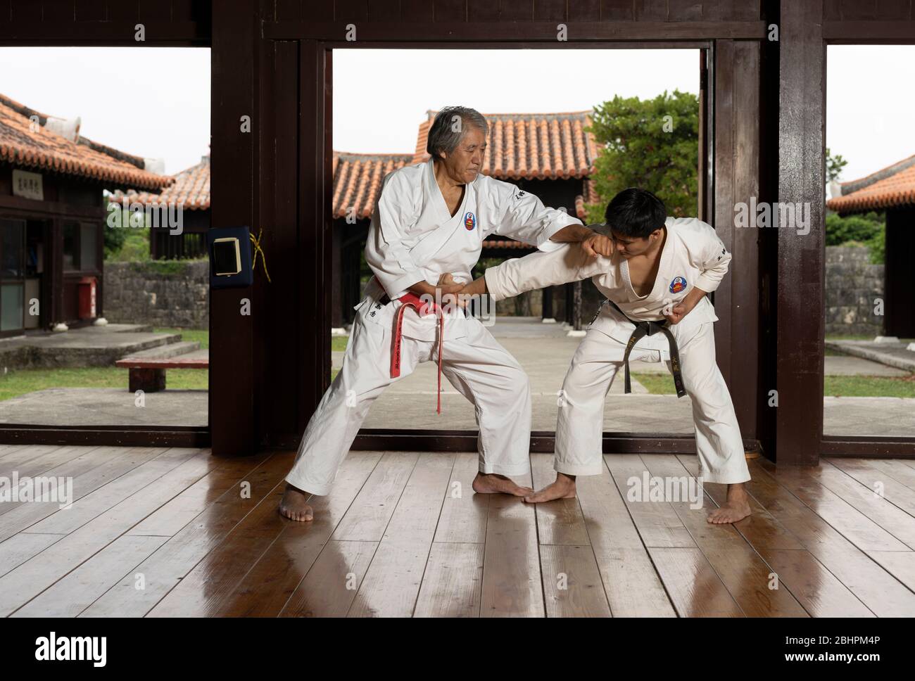 Kenyu Chinen9th-dan World Oshukai Okinawa Shorin-Ryu Karate Do Kobudo ...