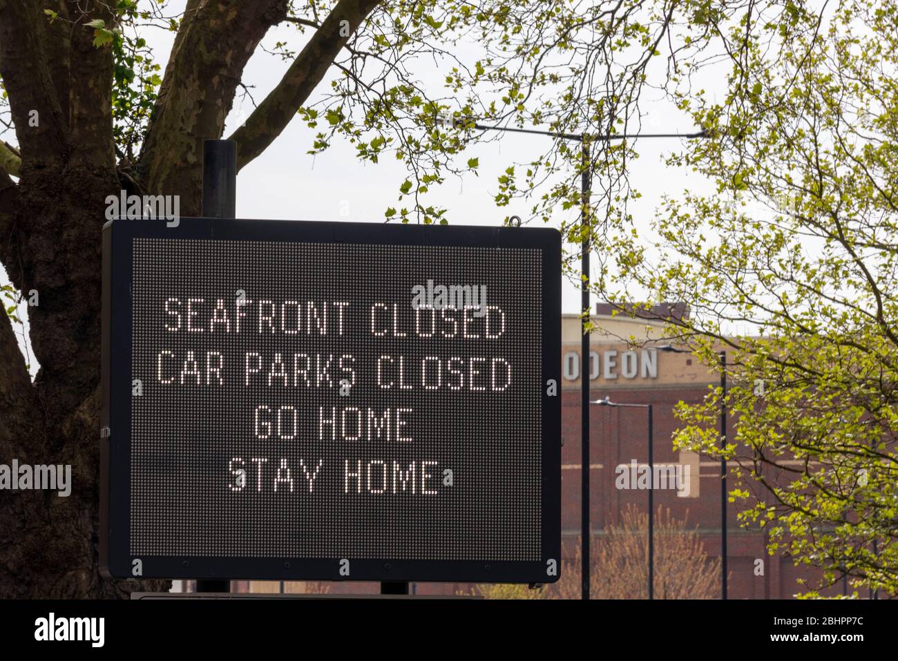 Go home sign hi-res stock photography and images - Alamy