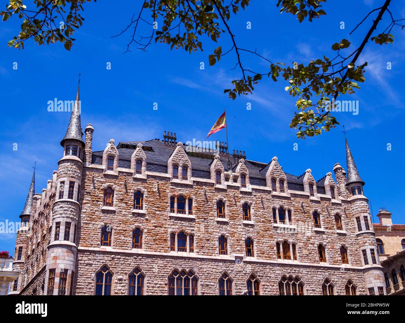 Casa museo gaudi hi-res stock photography and images - Alamy