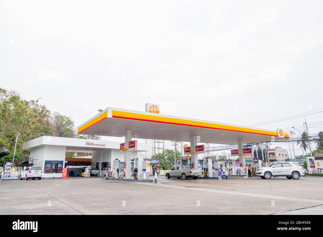 Shell gas station in Thailand and some vehicle to refuel gas in Huahin ...