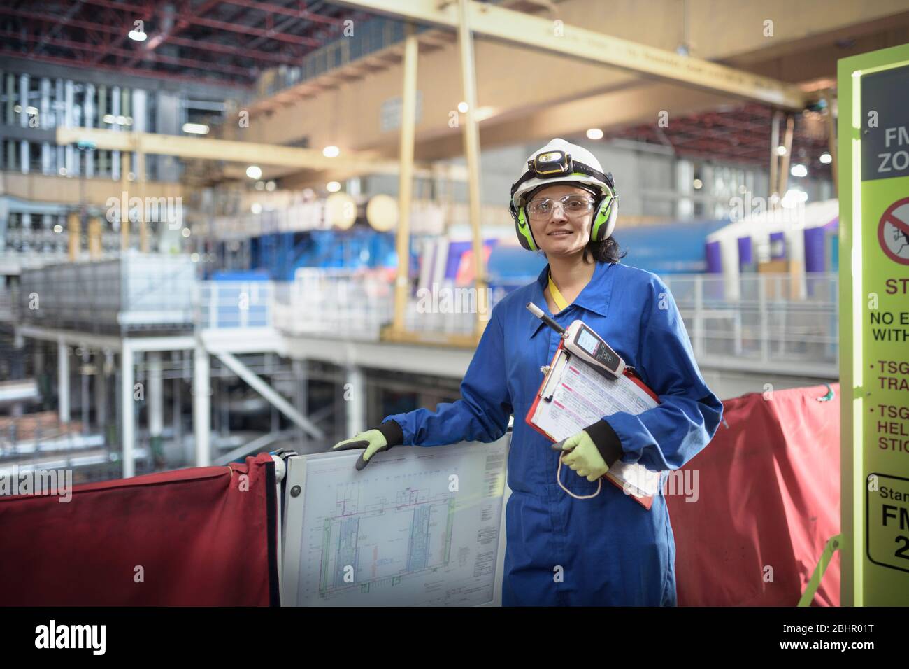 Powerstation women hi-res stock photography and images - Alamy