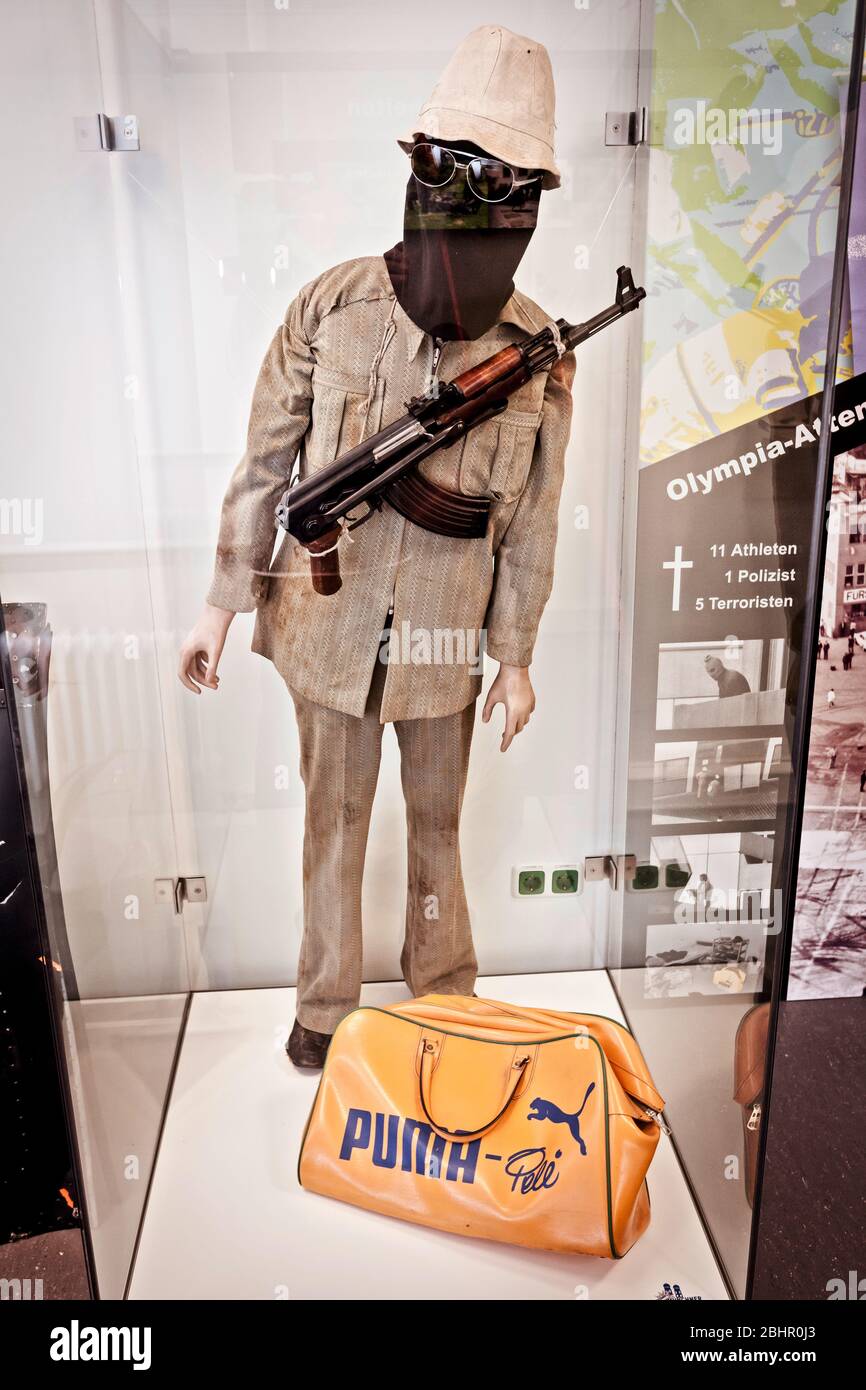 Black september issa hi-res stock photography and images - Alamy