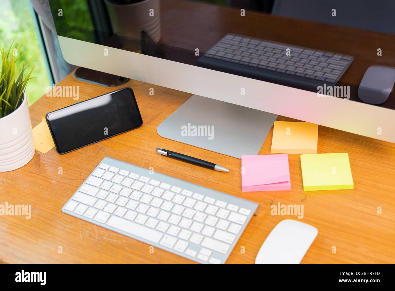 Desktop pc under desk hi-res stock photography and images - Alamy