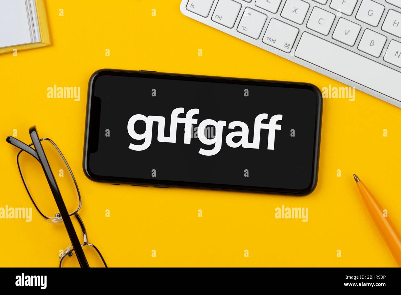 Giff gaff logo hi-res stock photography and images - Alamy