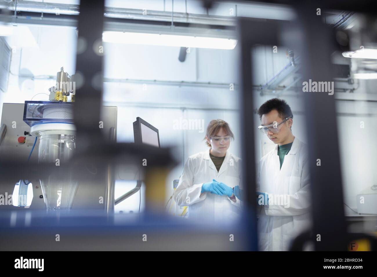 Chinese students sheffield hi-res stock photography and images - Alamy