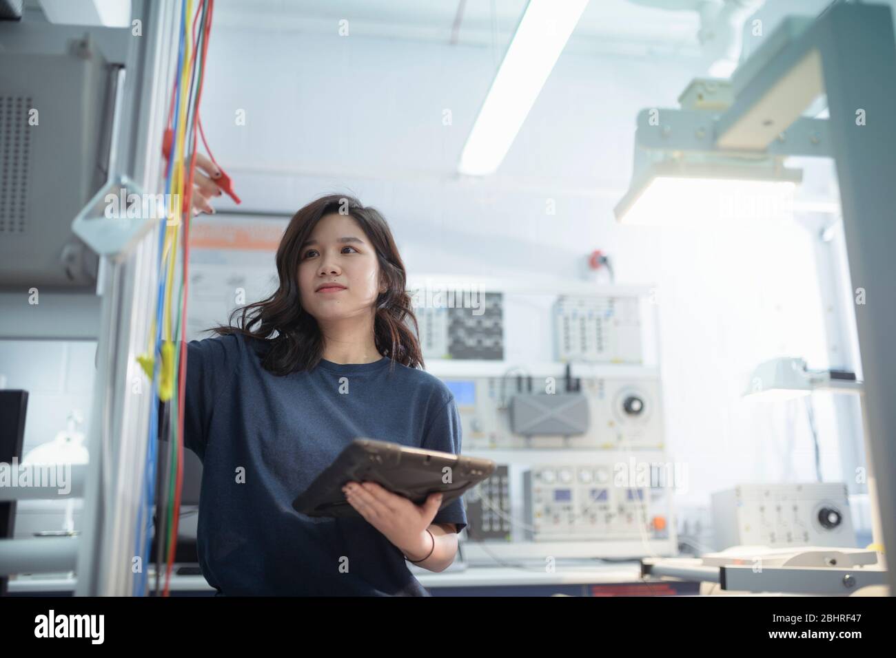 Digital facility hi-res stock photography and images - Alamy