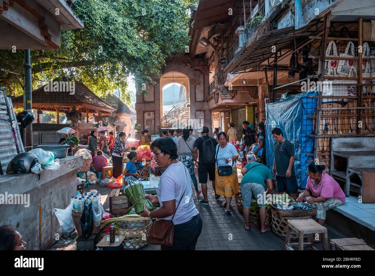 Asian market hi-res stock photography and images - Alamy