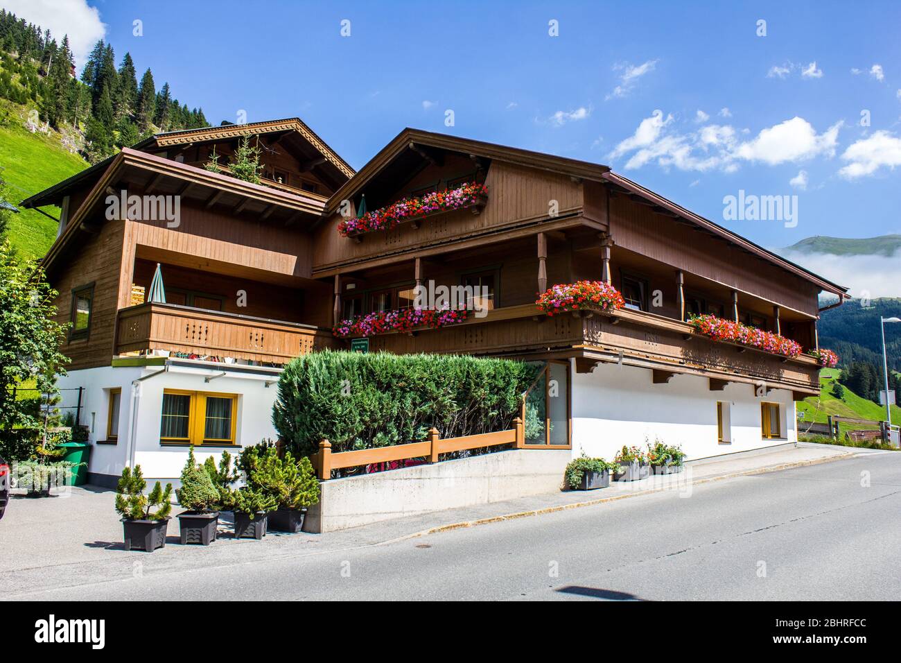 Tyrolean architecture hi-res stock photography and images - Alamy