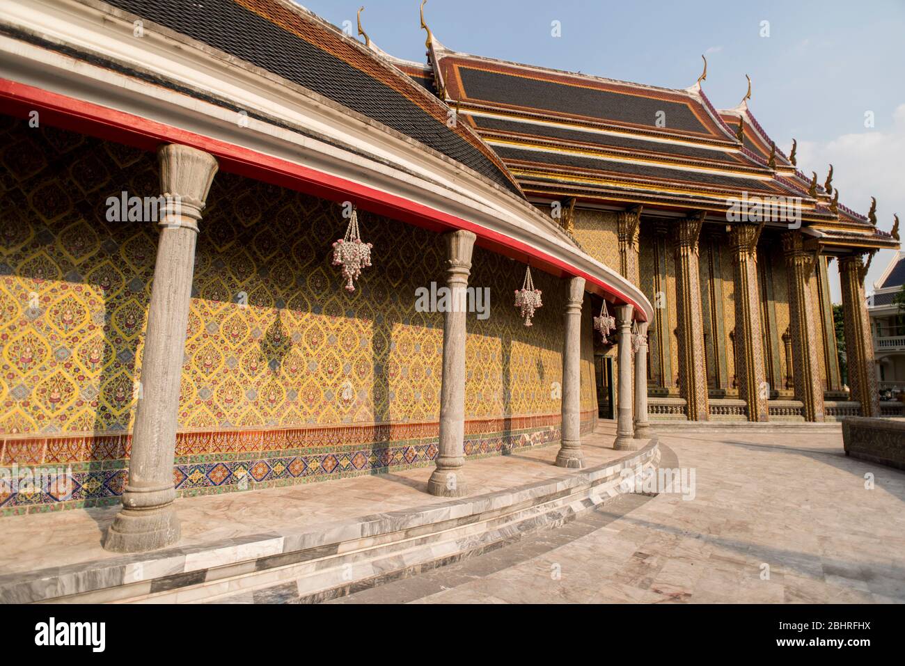 Wat Ratchabophit temple in Bangkok, Thailand Stock Photo - Alamy