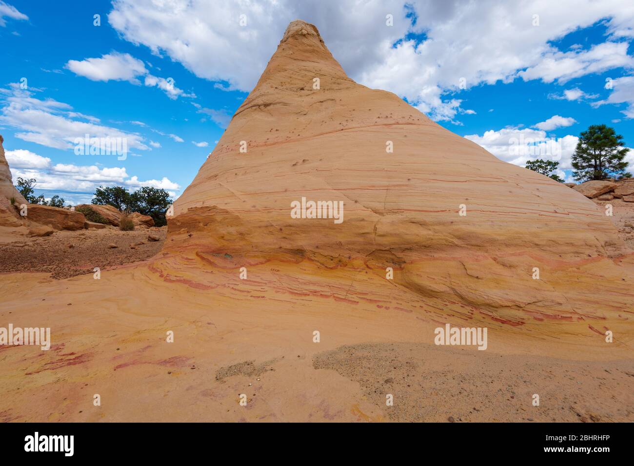 Conical pyramid hi-res stock photography and images - Alamy
