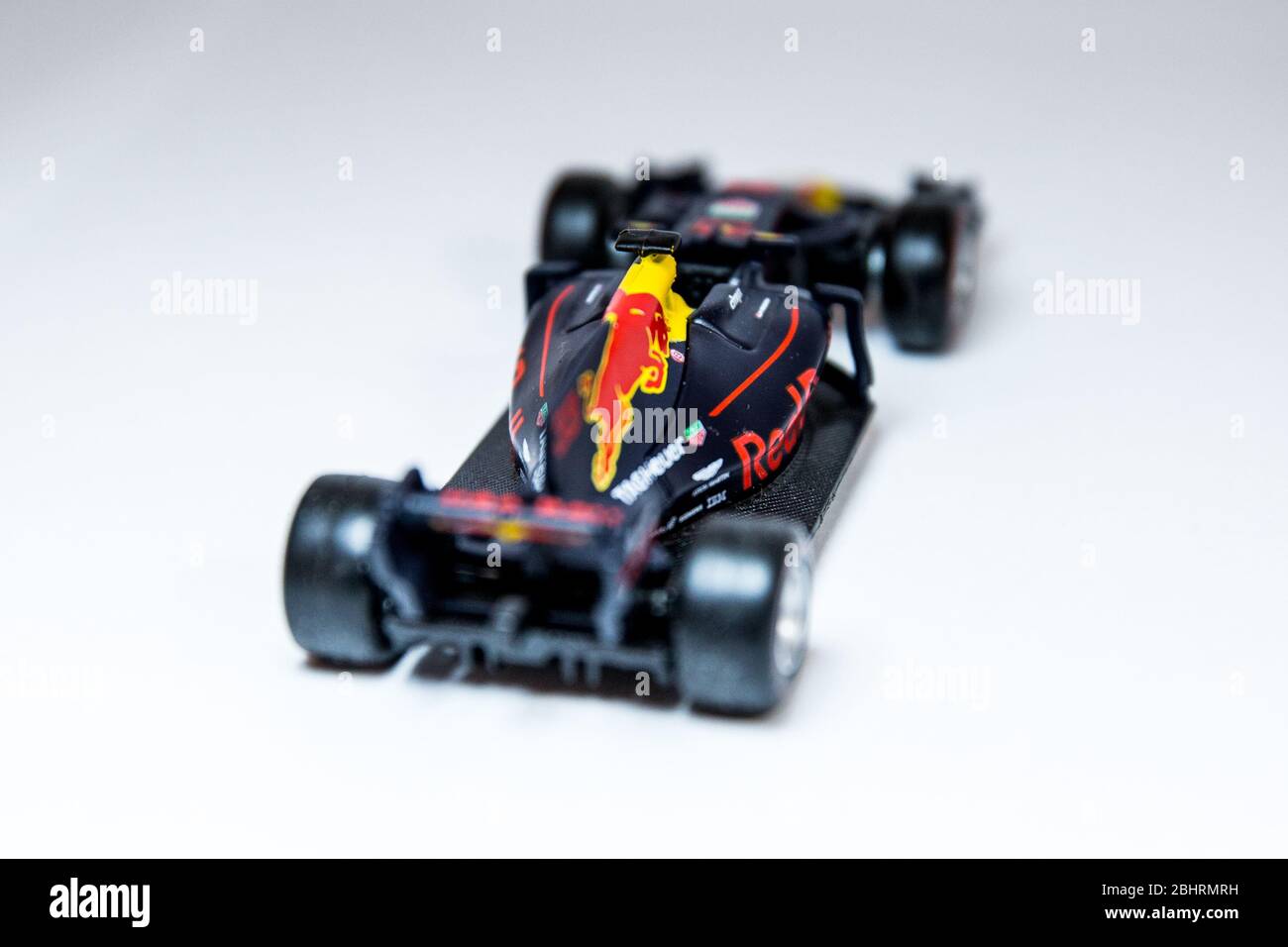Bburago Red Bull Racing RB13 1:43 model Formula One car. Max Verstappen ...