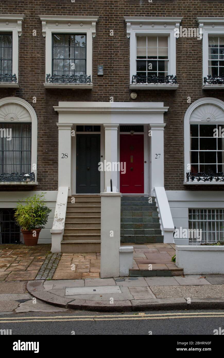 London Stock Brick White Window Surrounds Georgian Terraces Terraced ...