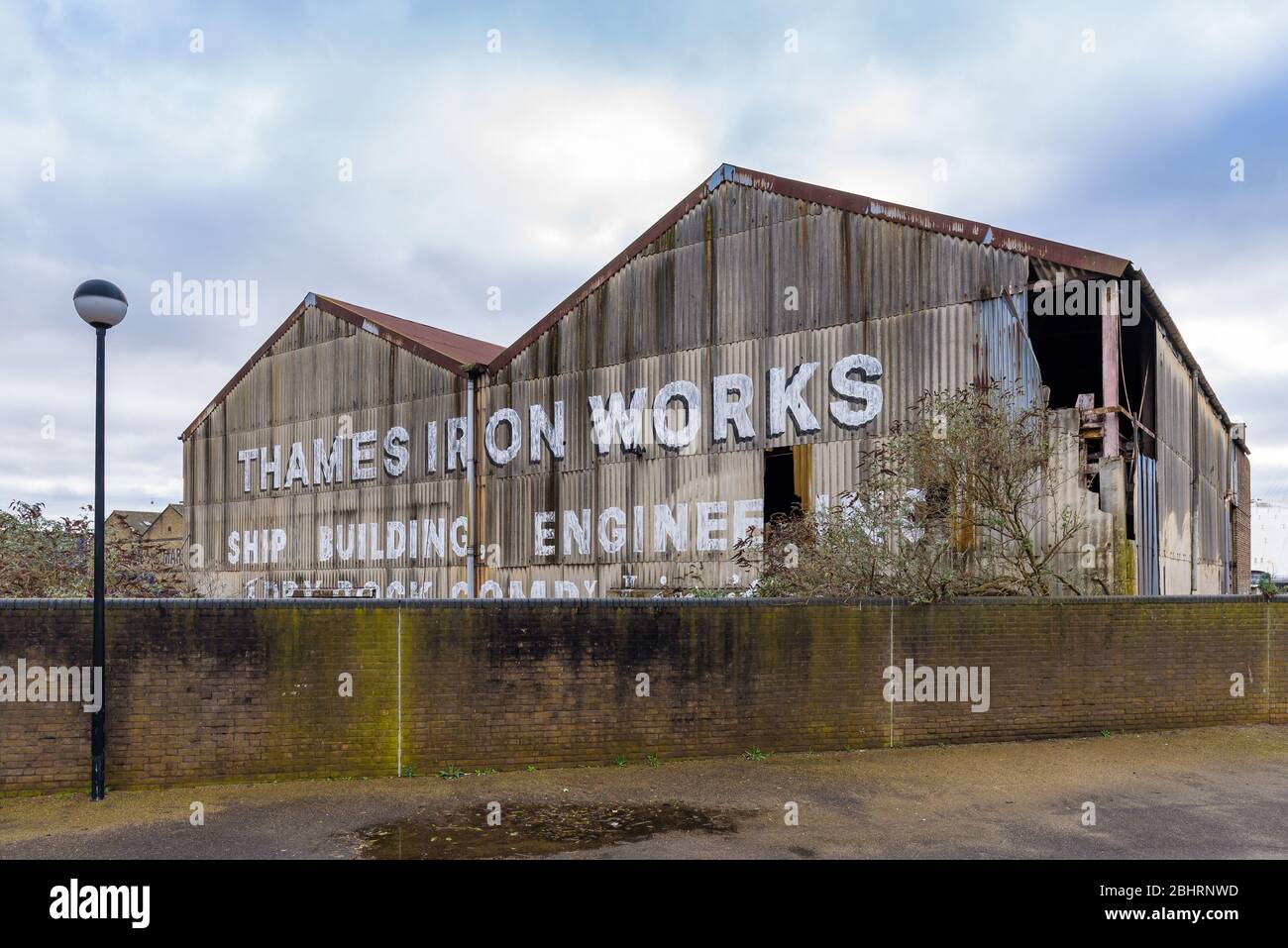Thames iron works hi-res stock photography and images - Alamy