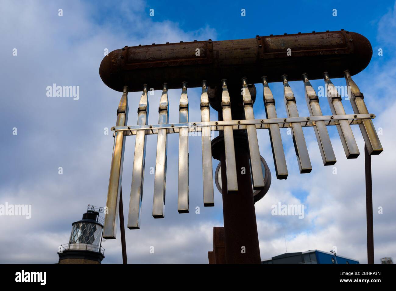 Thames and Tidal Sonification, a sound sculpture by John Eacott and ...