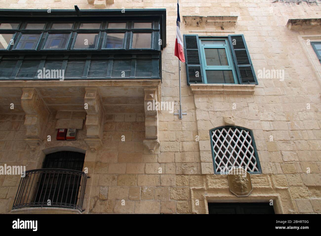 Drapeau maltais hi-res stock photography and images - Alamy