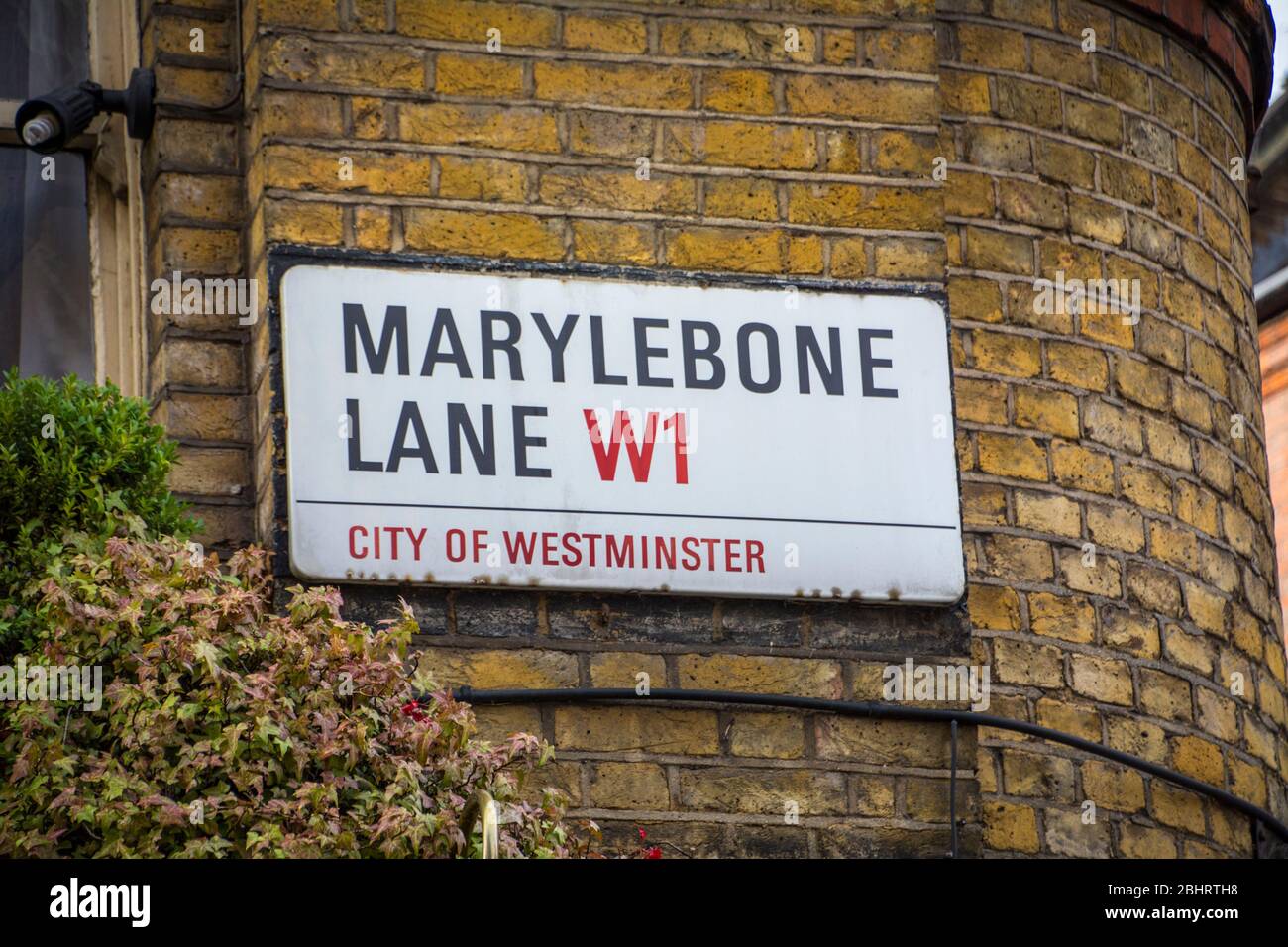 Marylebone lane hi-res stock photography and images - Alamy
