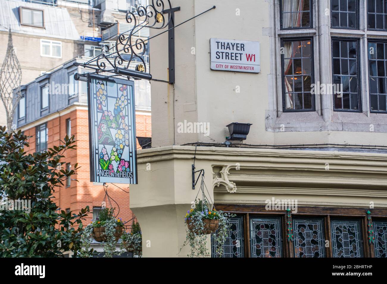Marylebone lane hi-res stock photography and images - Alamy