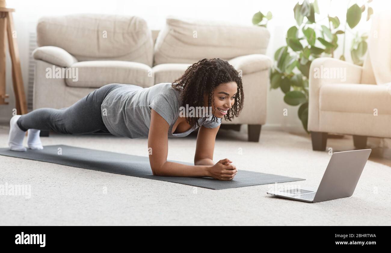 Online adult tutorial hi-res stock photography and images - Alamy