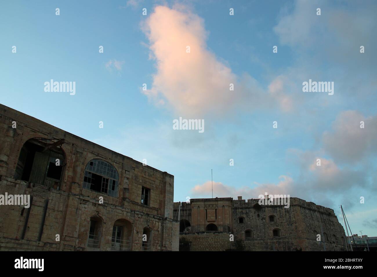 Mur bastion hi-res stock photography and images - Alamy