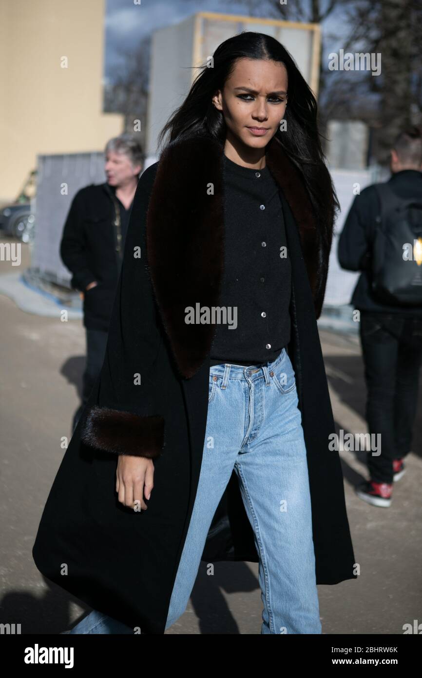 Binx Walton attending the Dior show during Paris Fashion Week Feb 25 ...