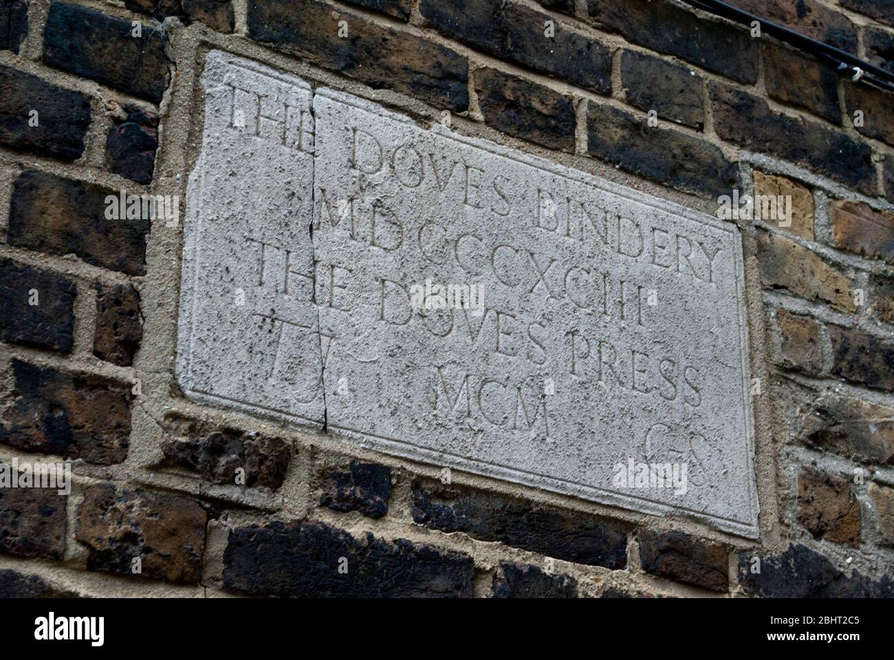 The Doves Press Bindery Emery Walker Kelmscott Press Arts & Crafts ...