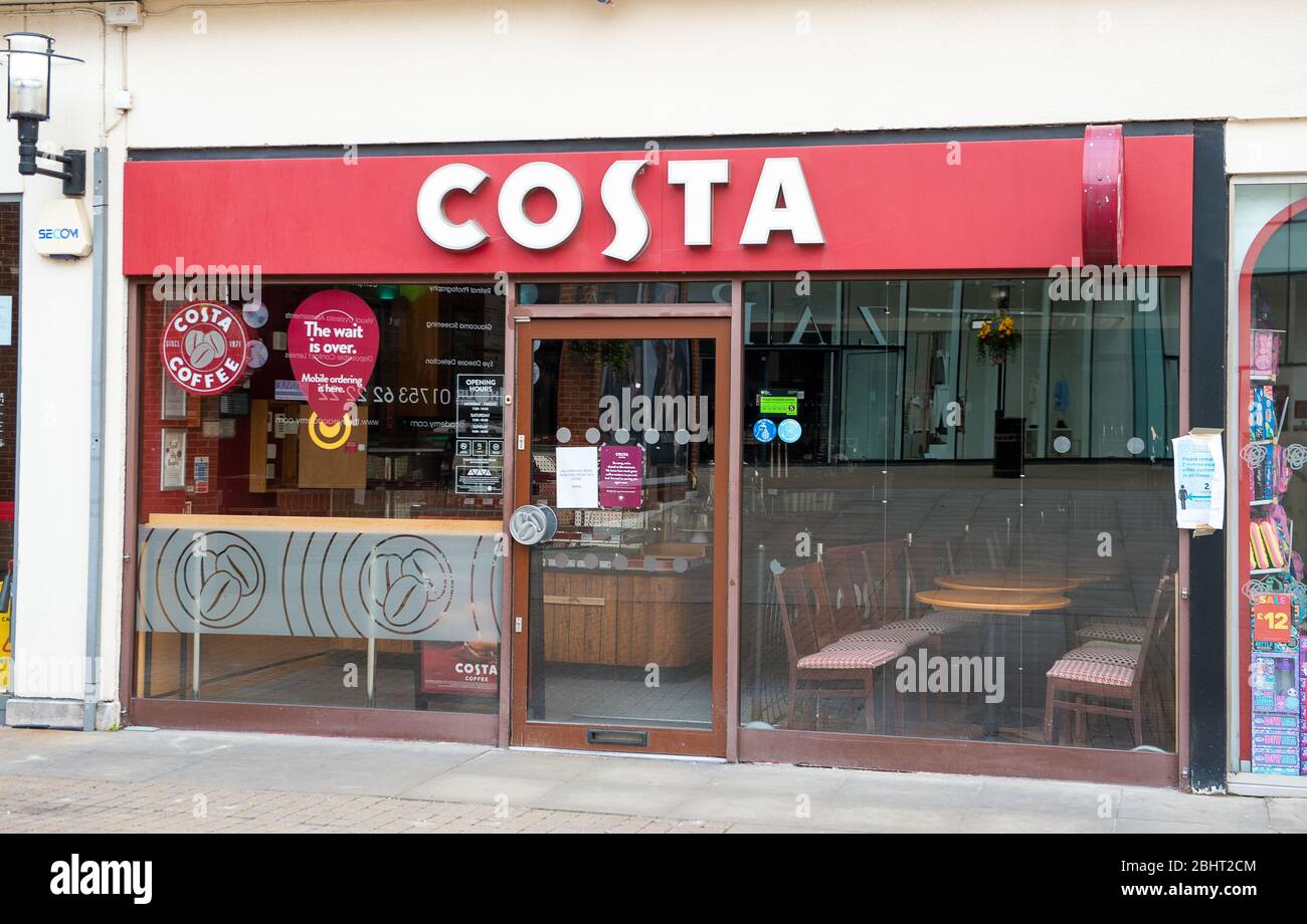 Closed costa coffee shop hi-res stock photography and images - Alamy